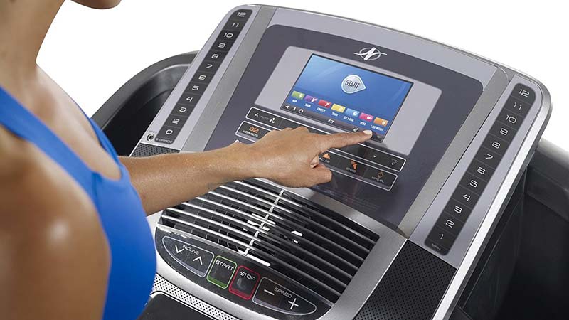 نحوه کار با صفحه نمایش تردمیل + معرفی تمام دکمه های روی تردمیل